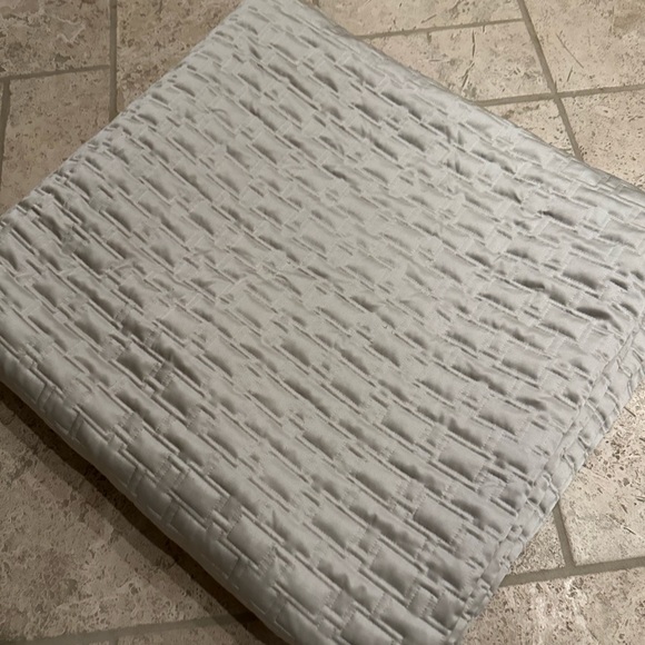 Hotel Collection | Bedding | King Hotel Collection Quilt | Poshmark